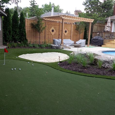 Putting Greens Traditional Landscape Toronto By Synlawn Toronto