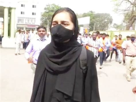 Juh Announces Rs 5l For Karnataka Hijabi Girl