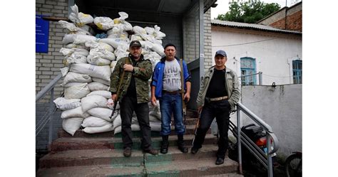 Двама убити след стрелба в Славянск