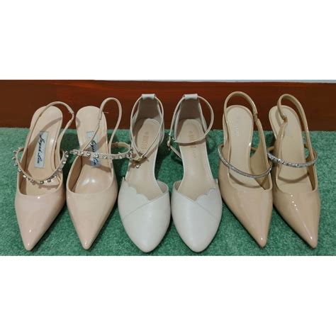 Trendy Preloved Sandals Velches Shopee Philippines