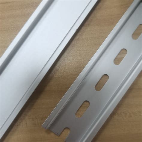 Din Standard Aluminum Mounting Rail 35mm Standard Width Mounting Rail