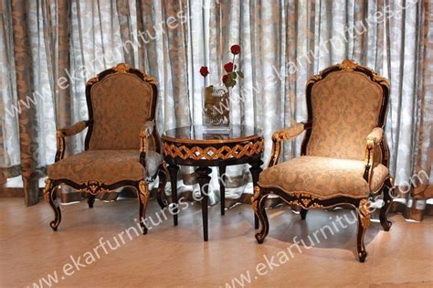 Royal Palace Furniture Chesterfield King Queen Anne High Back Wing