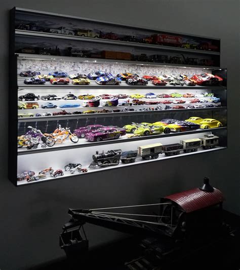 Art Display Cases With Lights