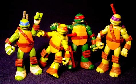 Action Figure Adventures Battle Shell Tmnt