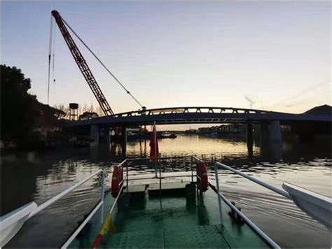 青浦区交通委员会执法大队淀浦河监督检查站圆满完成淀浦河漕平路桥施工期间监护工作 图片新闻 建管委 上海市青浦区人民政府