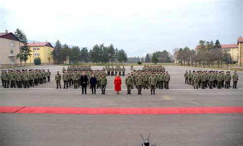 Врачување на договори за работа на 200 професионални војници АРМИЈА НА РЕПУБЛИКА СЕВЕРНА