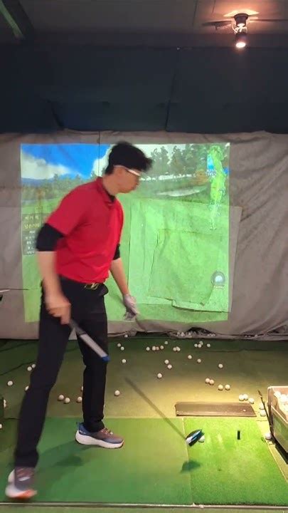 신나게 출발합니다 드라이버 유틸리티 그리고 6번 아이언으로 스크린게임을 하면서 연습했던 동작들을 하나씩 되새겨 봅니다 Youtube