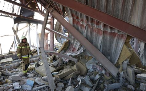 Масований удар по Дніпру зявилися перші фото наслідків Читайте на Ukr Net