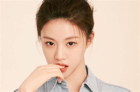Best Movies And Tv Shows Starring Moving Star Go Yoon Jung