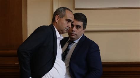 Росен Костурков от ПП поема земеделската а Халил Летифов от ДПС