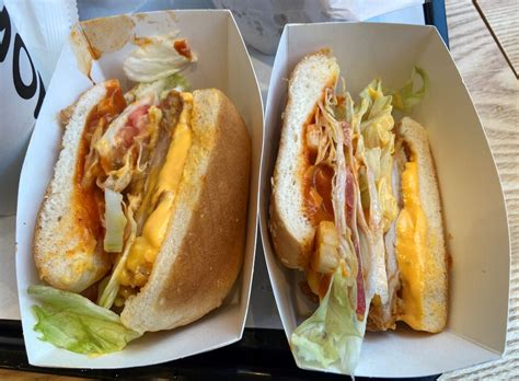 별별리뷰 맘스터치 골든맥앤치즈버거 진한 치즈맛치폴레마요 환상조합