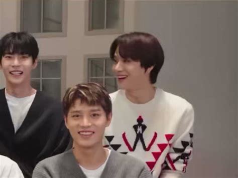 ㅋㅋㅋㅋㅋㅋㅋㅋ아 정우 웃는 거 봐 ㄱㅇㅇ 마인 urmyzeus