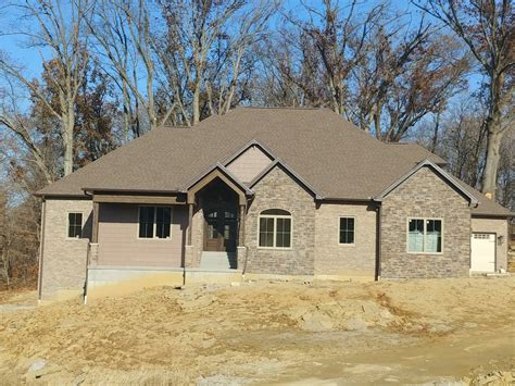 Hip And Valley Roof Pros Cons And Examples