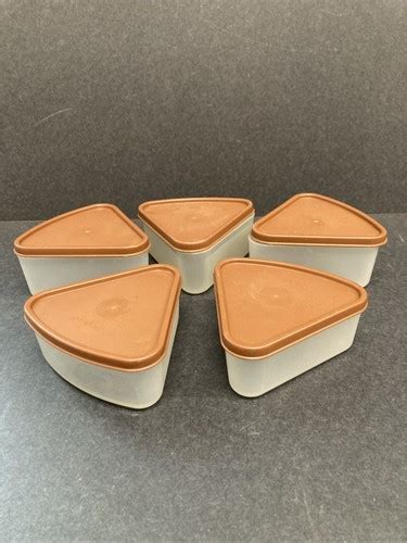 5 Vintage Tupperware Pie Slice Keepers Container 1799 With Lid 1800