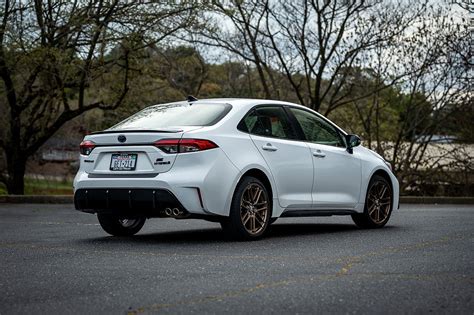 Toyota Corolla Hybrid Se Nightshade Review