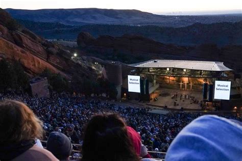 Photos 79th Annual Easter Sunrise Service At Red Rocks Amphitheatre