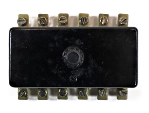 Fuse Box For Mahindra Tractor 001127781r92