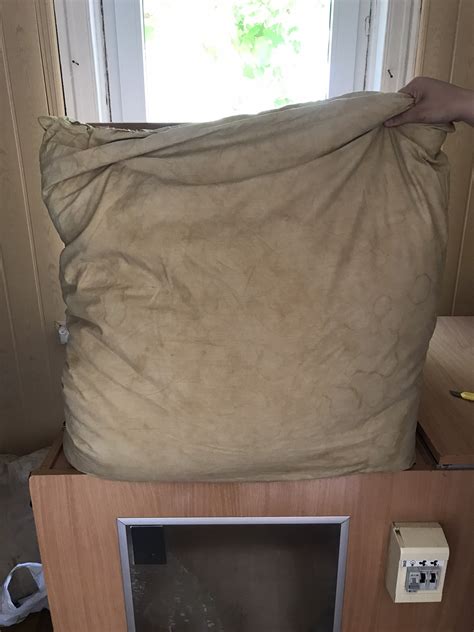 Чистка подушок Чернігів — Чистка подушок