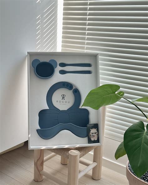 수진 집스타그램 집꾸미기 홈스타그램 ‎거실인테리어 전부터 해보고 싶던 구조인데 드디어ᐟ 마음에 쏙 들어요ᡣ𐭩 모듈소파 이맛에 쓰죠 아기 책이 늘어나면 더 큰