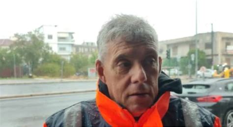 ΕΓΚΛΗΜΑ ΣΤΑ ΤΕΜΠΗ ΖΗΤΑΕΙ ΚΑΙ ΤΑ ΡΕΣΤΑ ΚΑΙ ΜΥΞΟΚΛΑΙΕΙ Ο ΑΓΟΡΑΣΤΟΣ ΠΟΥ ΠΡΕΠΕΙ ΝΑ ΠΑΕΙ ΦΥΛΑΚΗ