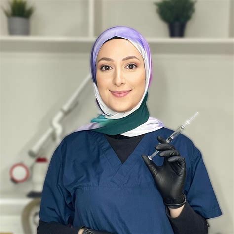 Leukoderma Causes Symptoms And Treatments For White Patches