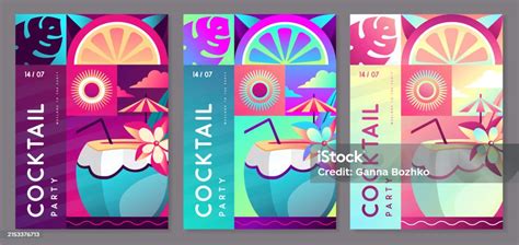 여름 속성을 가진 형광등 평면 여름 디스코 파티 포스터 세트입니다 피나 콜라다 칵테일 열대 과일과 잎 벡터 일러스트 레이 션 해변에 대한 스톡 벡터 아트 및 기타 이미지