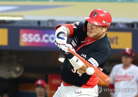 최형우 최다 루타 신기록 4078루타 달성 연합뉴스