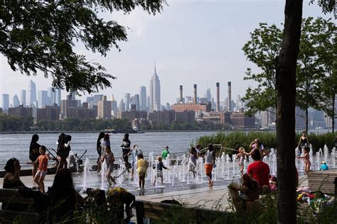 Heat Related Emergency Room Visits Quadruple As Dangerous Heat Wave Slams NYC