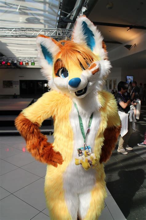 Furry Cosplay фотографии в высоком качестве