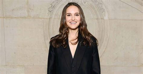 Natalie Portman S First TV Series Debuts With Underwhelming Reviews As