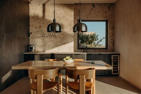 First Same Sex Couple Ties The Knot At Luxury Resort In Santorini Vacationer Magazine