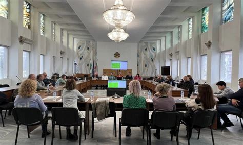 Камарата на строителите в България се срещна с местната власт в Габрово Gabrovo News