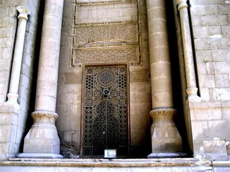 al rifai mosque cairo s islamic and monarchical past cairo 360 guide