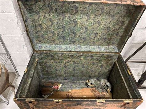 Scout Chest Chest Prime Time Auctions Inc