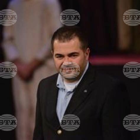 Една маска не може да скрие истинската любов коментира пред БТА режисьорът на Бал с Маски