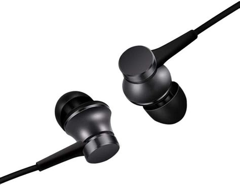 Amazon Com Xiaomi Mi In Ear Headphones Basic Piston In Ear Headphones Earphones Earbuds