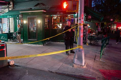 Suspects Demand Victims Watch Fire Shots Outside Iconic Nyc