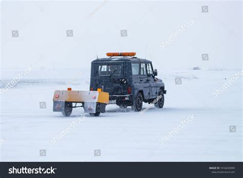 Kazan Russia 02142021 Runway Friction Coefficient库存照片1916633009 Shutterstock