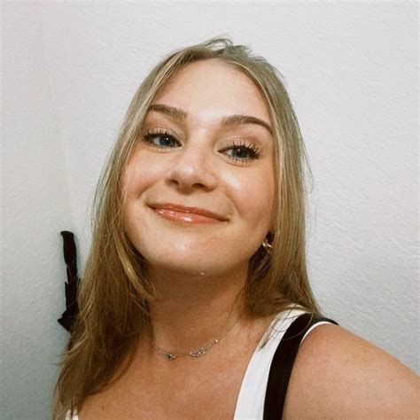 Becca Binder Beccabinderr On Threads