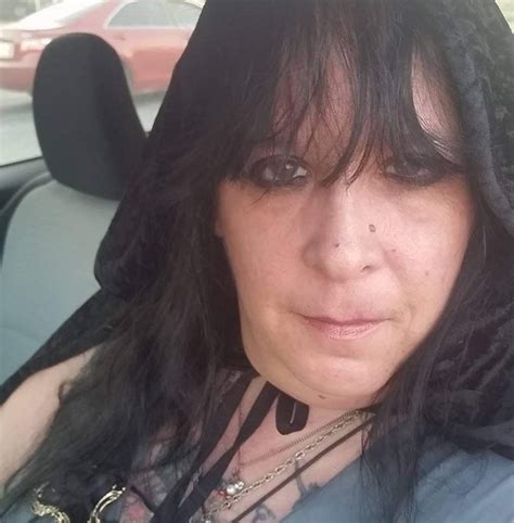 Michelle Greshams Instagram Twitter And Facebook On Idcrawl