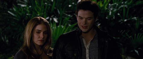 Rosalie And Emmett Emmett Rosalie Photo Fanpop
