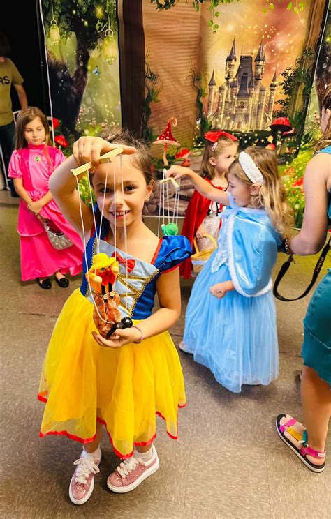 Театрална работилница за деца „Джуджета в чекмеджета“