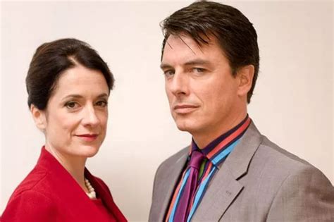 Raquel Cassidy News Views Gossip Pictures Video Mirror Online