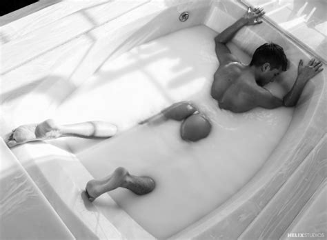 Award Winning Gay Porn Star Tyler Hill Announces Retirement From Helix Str Upgayporn