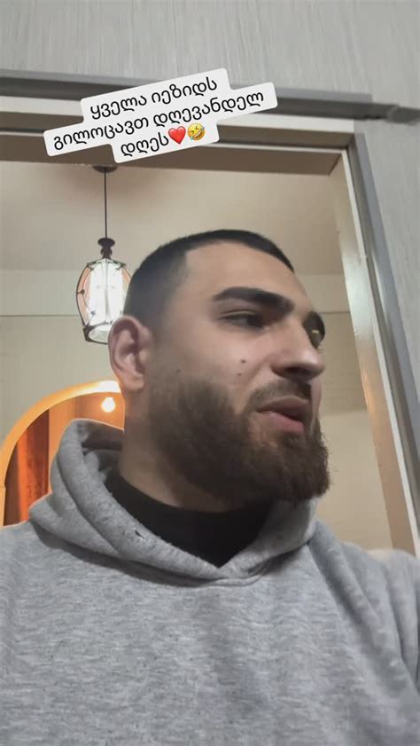 Cavi Vines გამოიწერეთ გვერდი მეგობრებო ️ მონიშნეთ მეგობრები🤣🤣 ფორიუზე თბილისი საქართველო