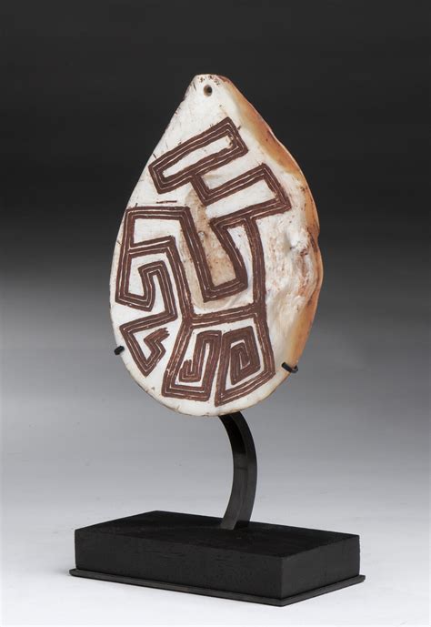 Beautiful Phallus Shell Cover From The Australian Aboriginal Culture