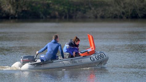 Disparition Derwan Dans Les Deux S Vres La Noyade Piste Principale Des Pr L Vements Pour