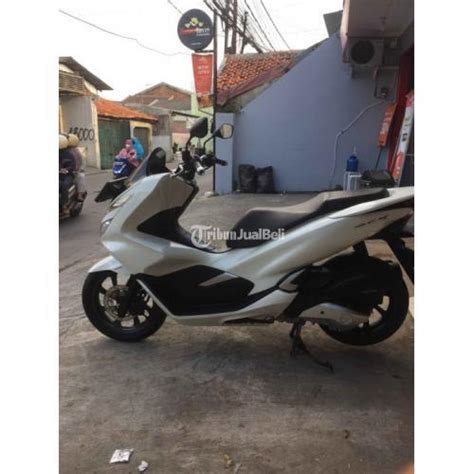 Motor Honda Pcx Non Abs Bekas Full Original Harga Nego Di Bekasi Tribun Jualbeli