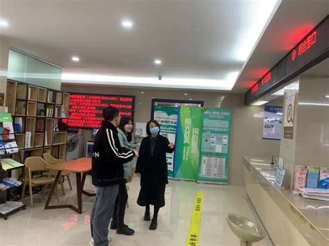 新桥街道便民服务中心深入开展“最多跑一次”便民服务调研