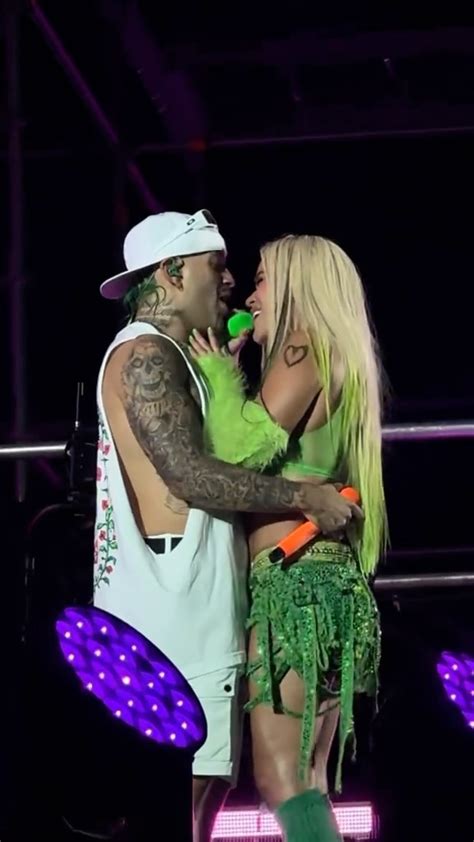 Feid And Karol Gs Grammy Performance
